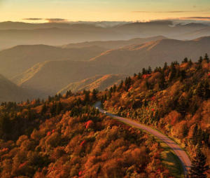 5 of the Best Fall Hikes in the Blue Ridge